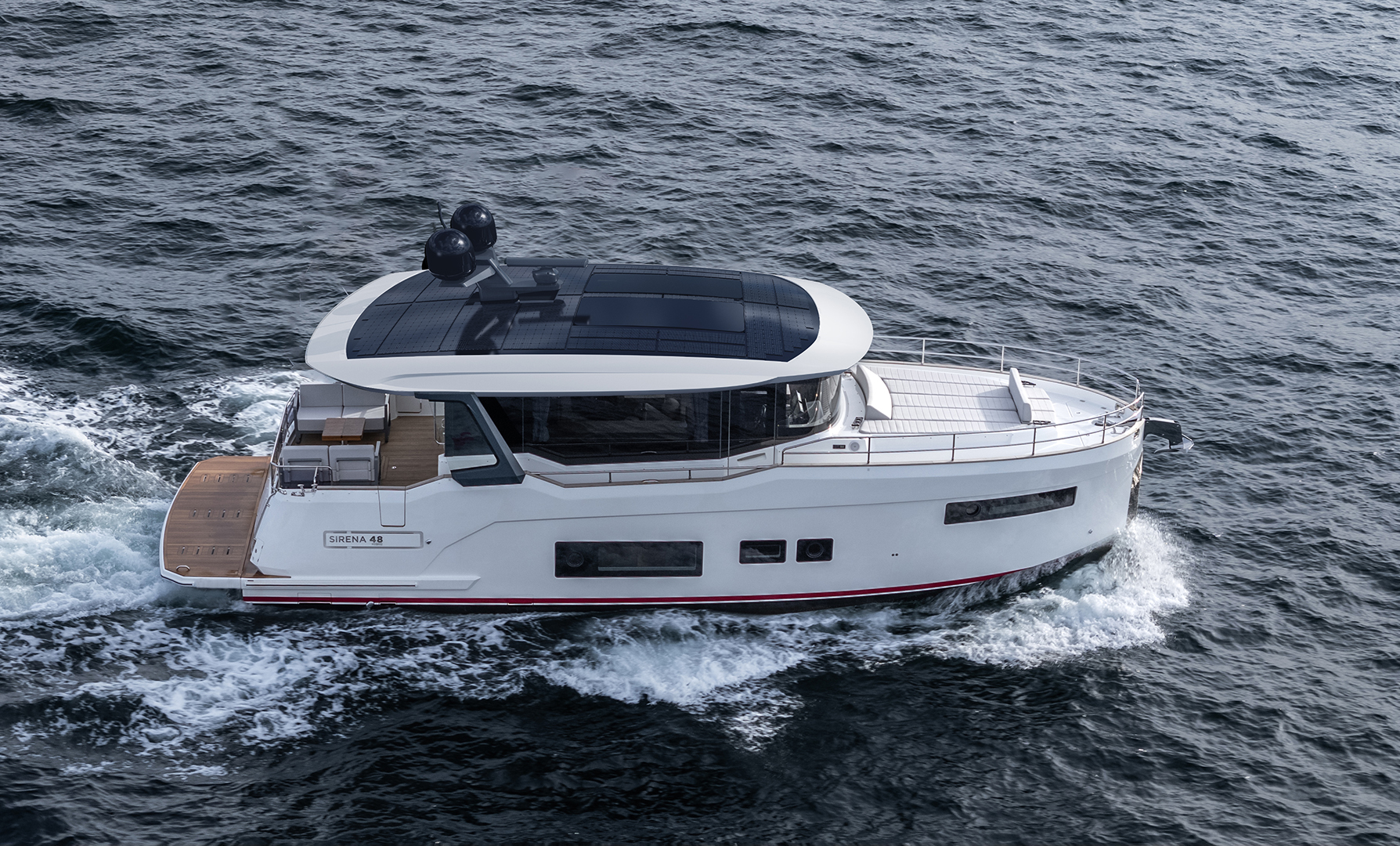 Sirena 48 Hybrid - Sirena Yachts USA